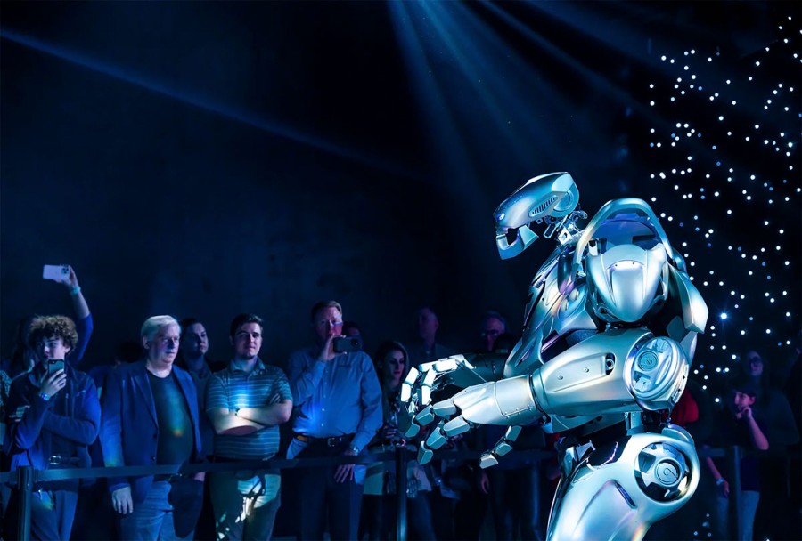 Titan the Robot Show and Robot Sophia